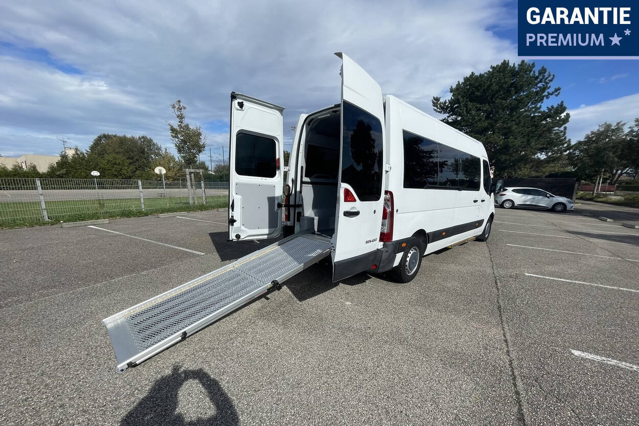 Véhicules TPMR et voitures pour personnes handicapées d'occasion ...