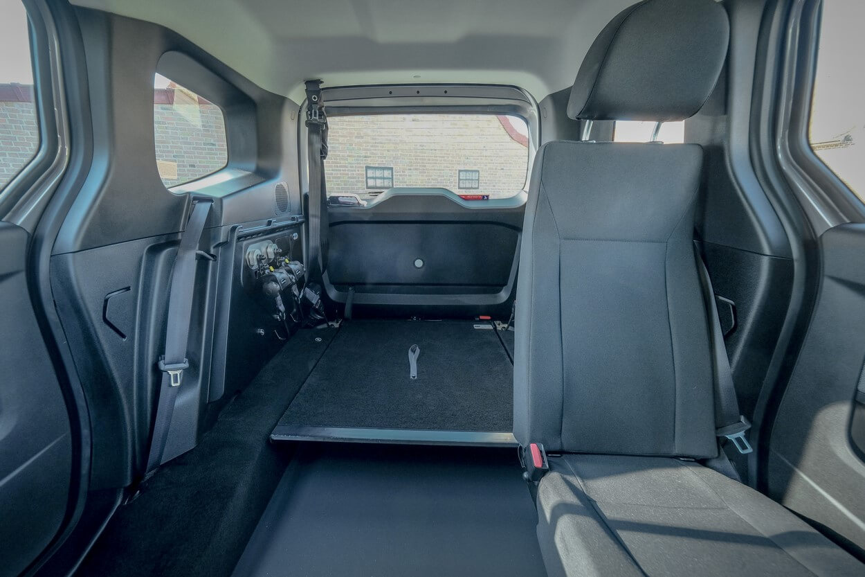 Renault Kangoo TPMR Xtra long avec rampe HappyAccess repliable en ...